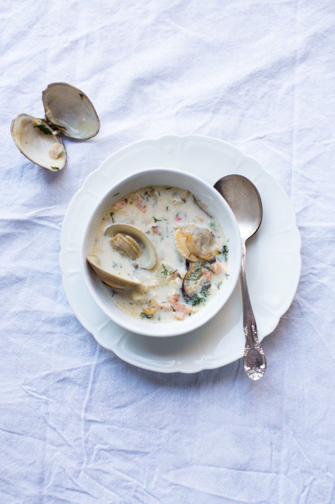 Mussels and Littleneck Clams Table and Dish - TableandDish