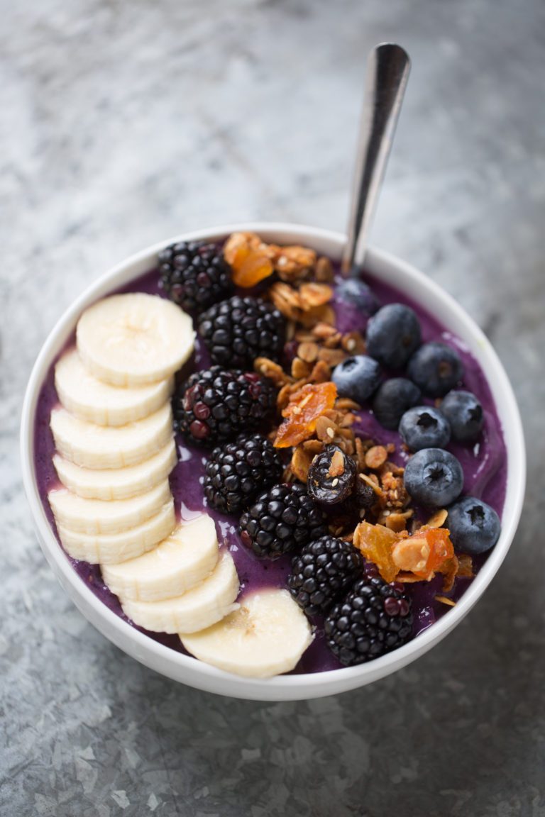 Smoothie Bowls - TableandDish